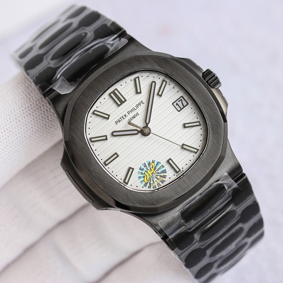 PATEK NAUTILUS 5711 CUSTOM ALL BLACK – Vittoria Paris