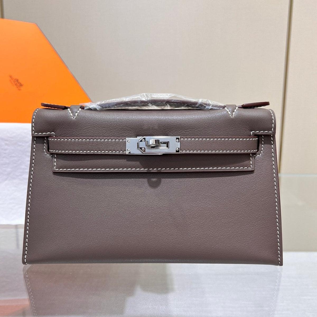 HM KELLY POCHETTE 22CM ETAN SWIFT SILVER HARDWARE – Vittoria Paris